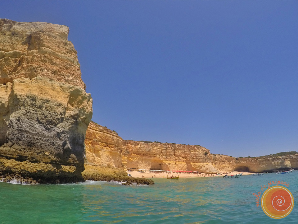 passeio-barco-Benagil-algarve-08 - Ninho de Jiripoca - Viagens com ...