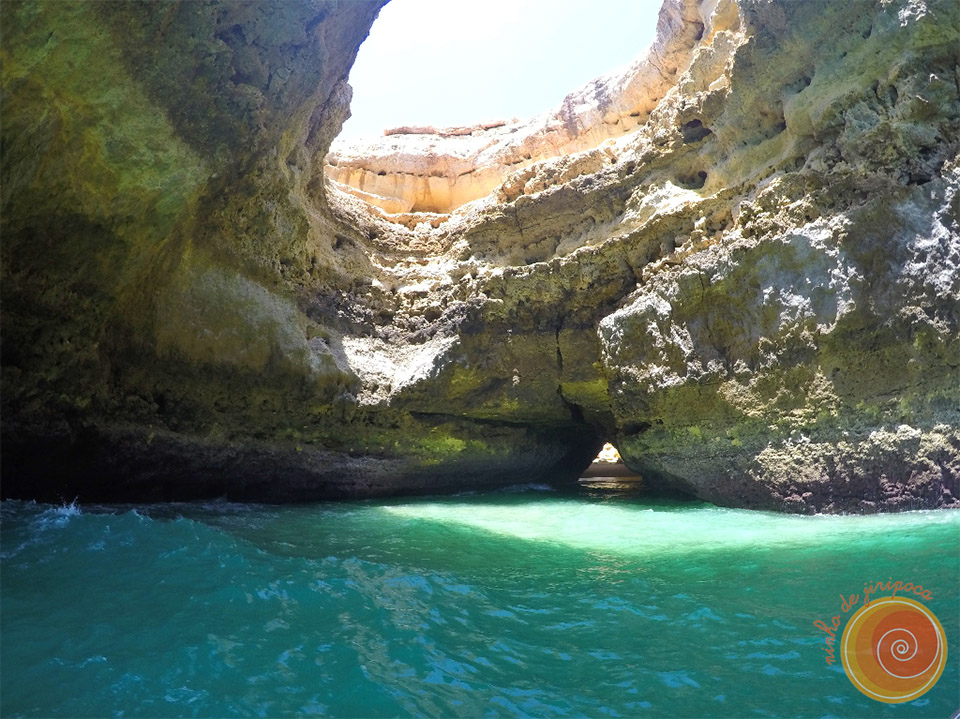 passeio-barco-Benagil-algarve-10 - Ninho de Jiripoca - Viagens com ...